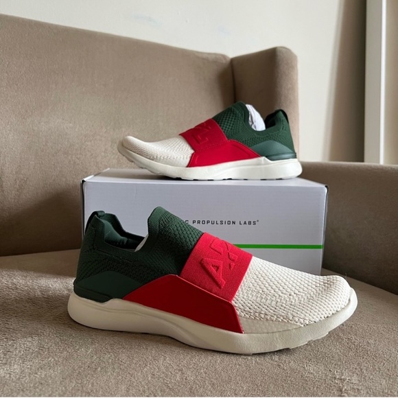 APL | Shoes | New Apl Techloom Bliss Dark Green Red Pristine Slip On ...